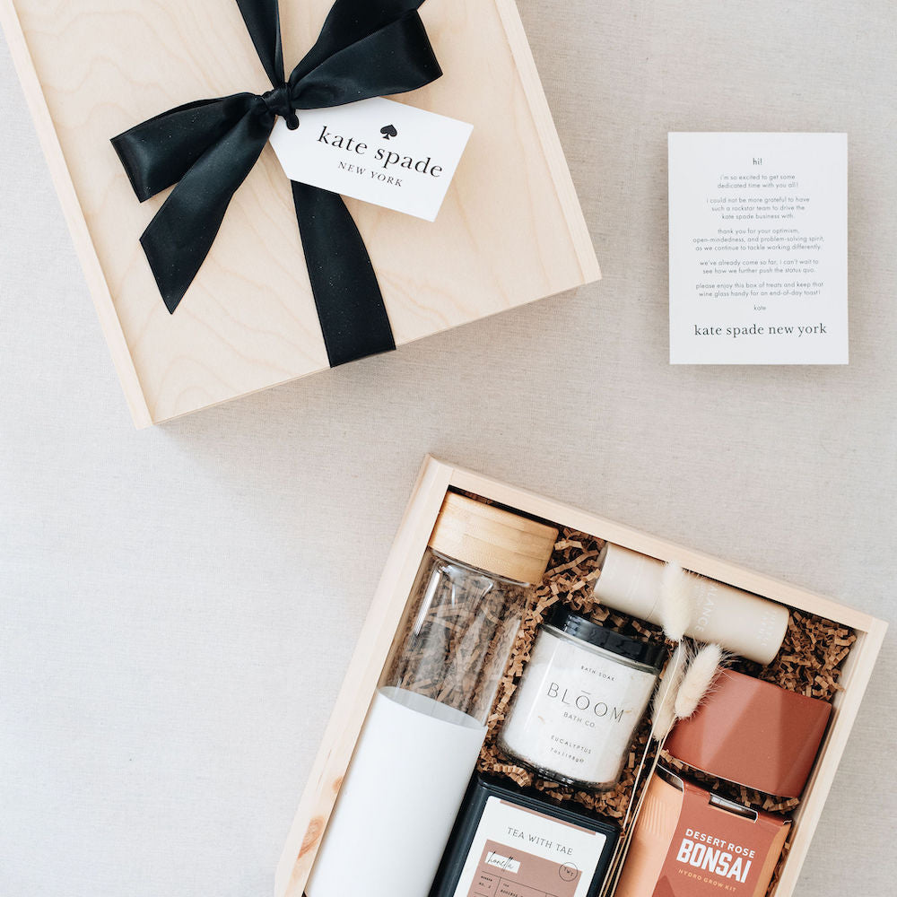 Ideas for Creating the Perfect Client Business Gifts | M&G